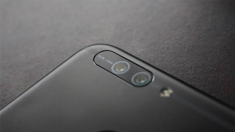 How to Enable and Use Portrait Mode on your Android or iPhone
