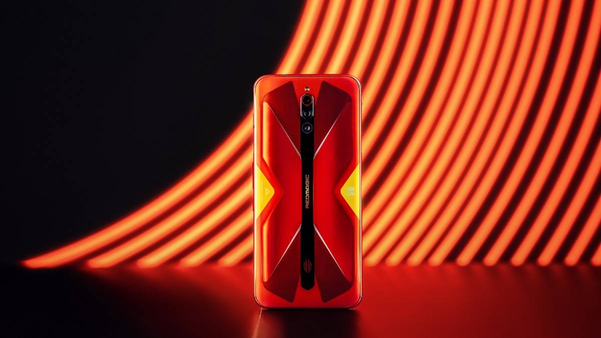 Red Magic 5G is getting a new "Hot Rod Red" color option