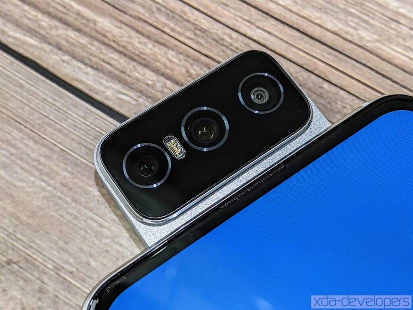 The ASUS ZenFone 8 might not have a flip camera