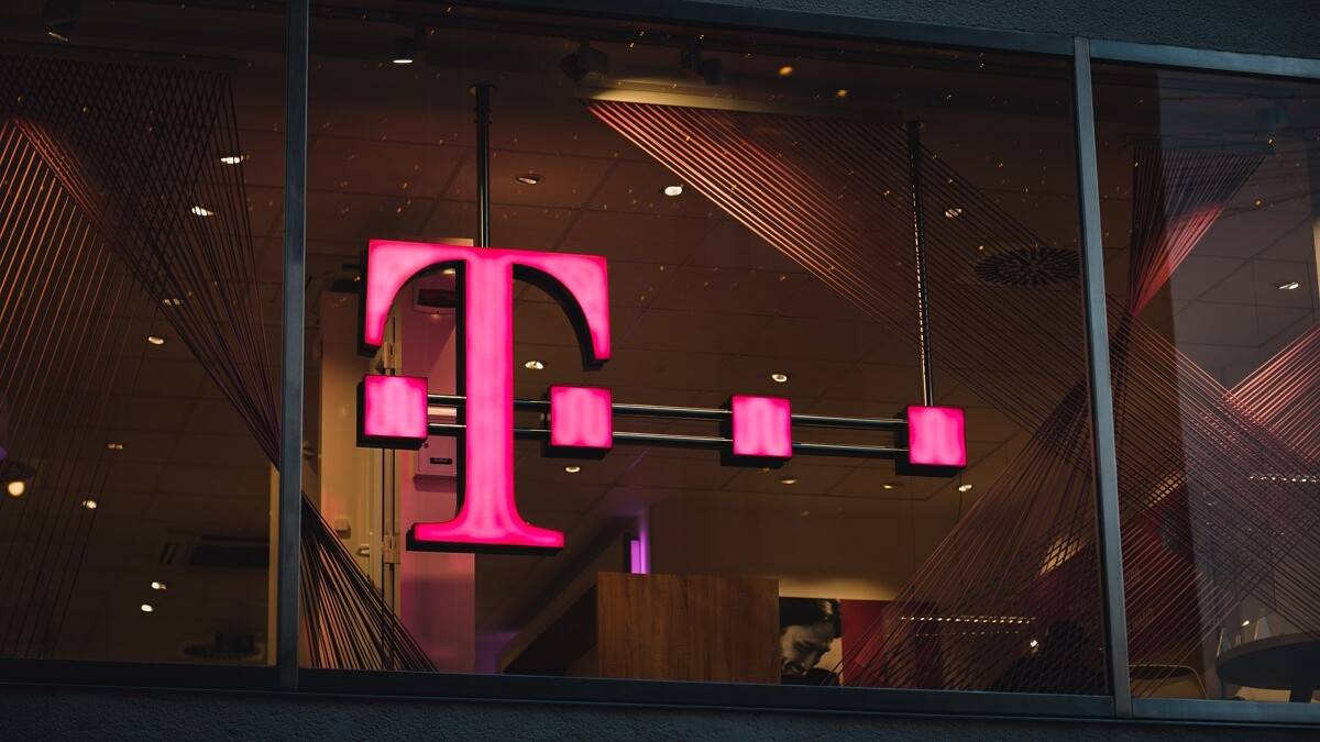 T-Mobile "Keep & Switch" promo now offers up to an $800 rebate