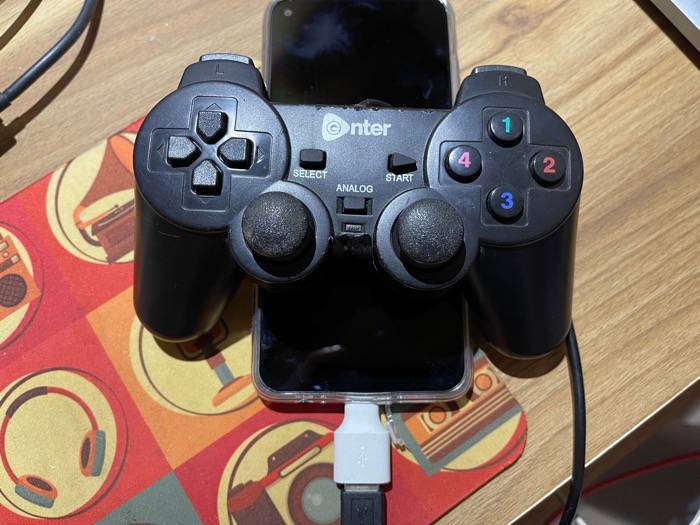 What is USB OTG and what can you use it for? Features and use-cases!