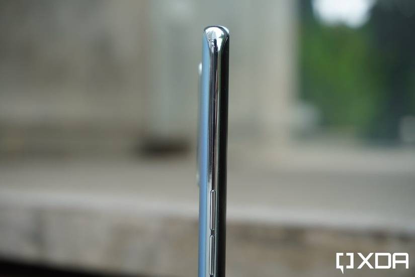 OPPO Reno 6 Pro 5G First Impressions: Renovating its Predecessor