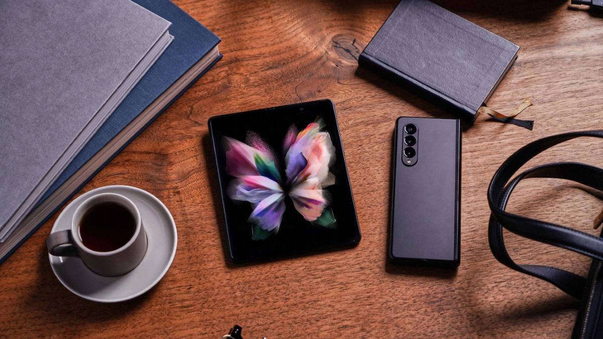 How many software updates will the Samsung Galaxy Z Fold 3 get?