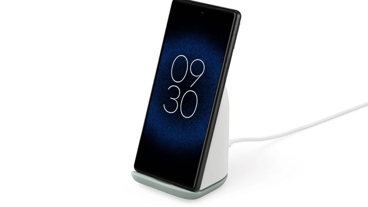 Google Pixel Stand 2nd Gen comes with fast-charging support