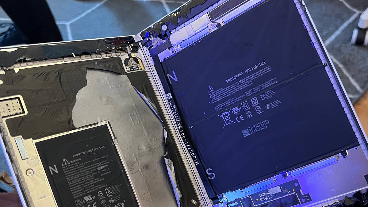 This is what the Surface Neo would have looked like in real life