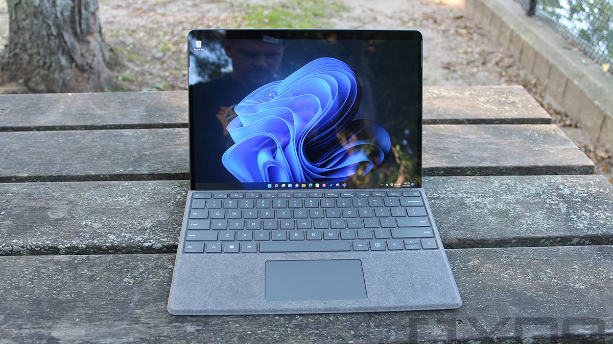 Best Surface Pro 8 chargers