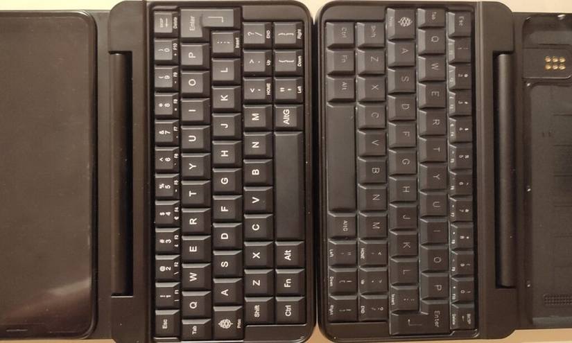 PinePhone's official keyboard add-on will turn it into a tiny Linux PC