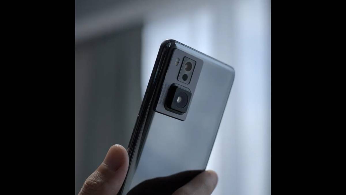 OPPO shows off a retractable camera ahead of INNO DAY 2021