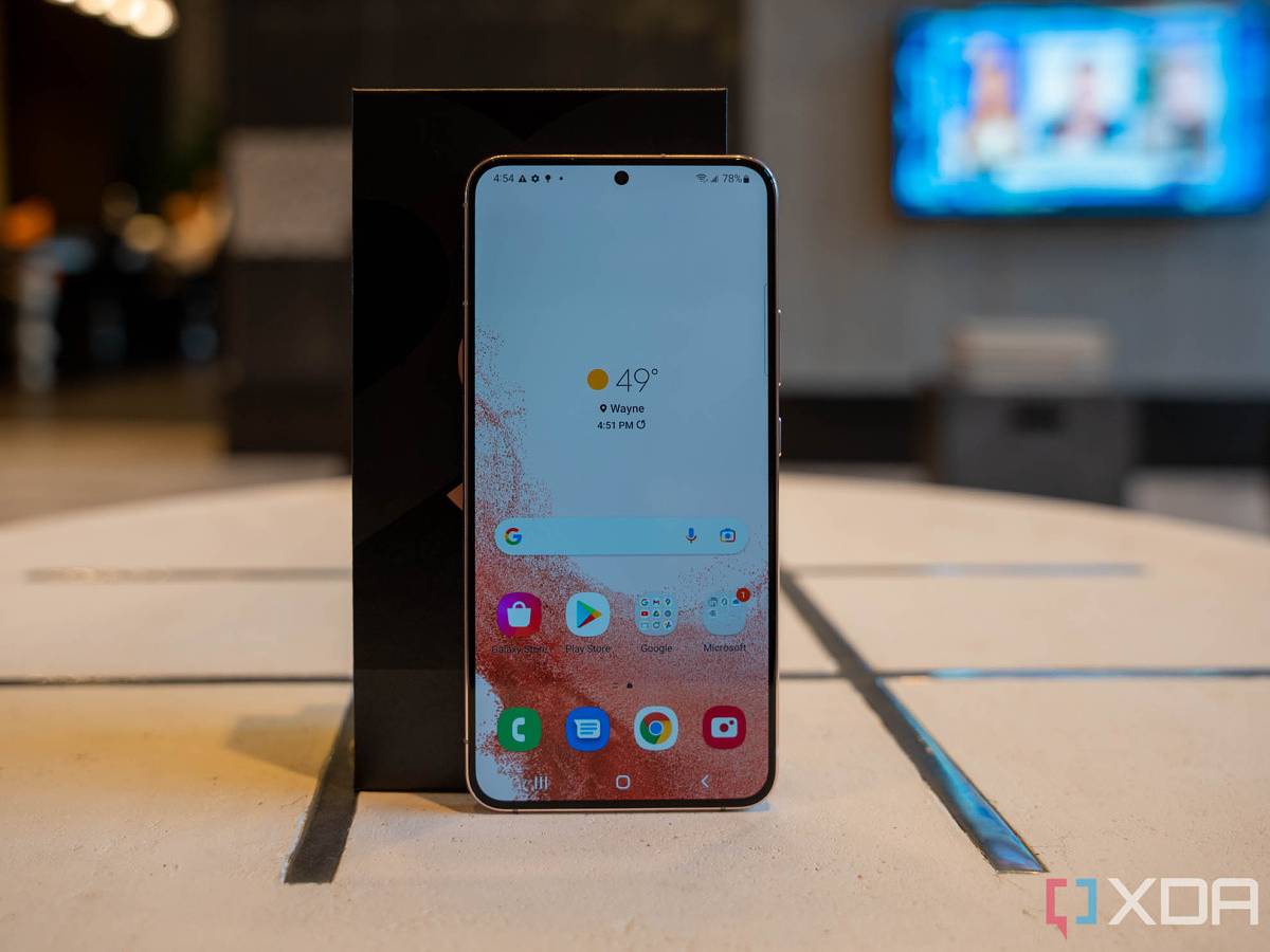 Knock 40% off Samsung's Galaxy S22+ in this limited-time summer sale