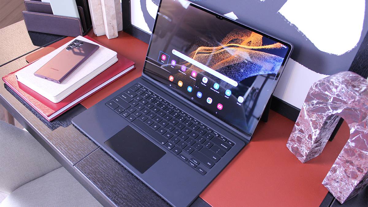 Galaxy S22 and Tab S8 pre-orders "more than doubled" last year's devices