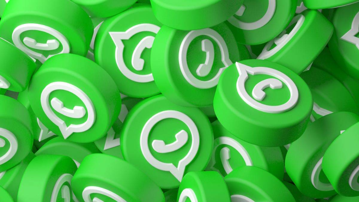 WhatsApp could soon let you share uncompressed images