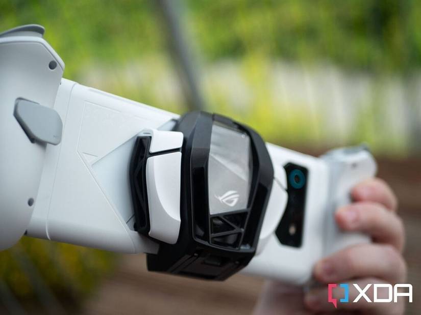 Asus AeroActive Cooler 6 Review: A must-have for serious gamers