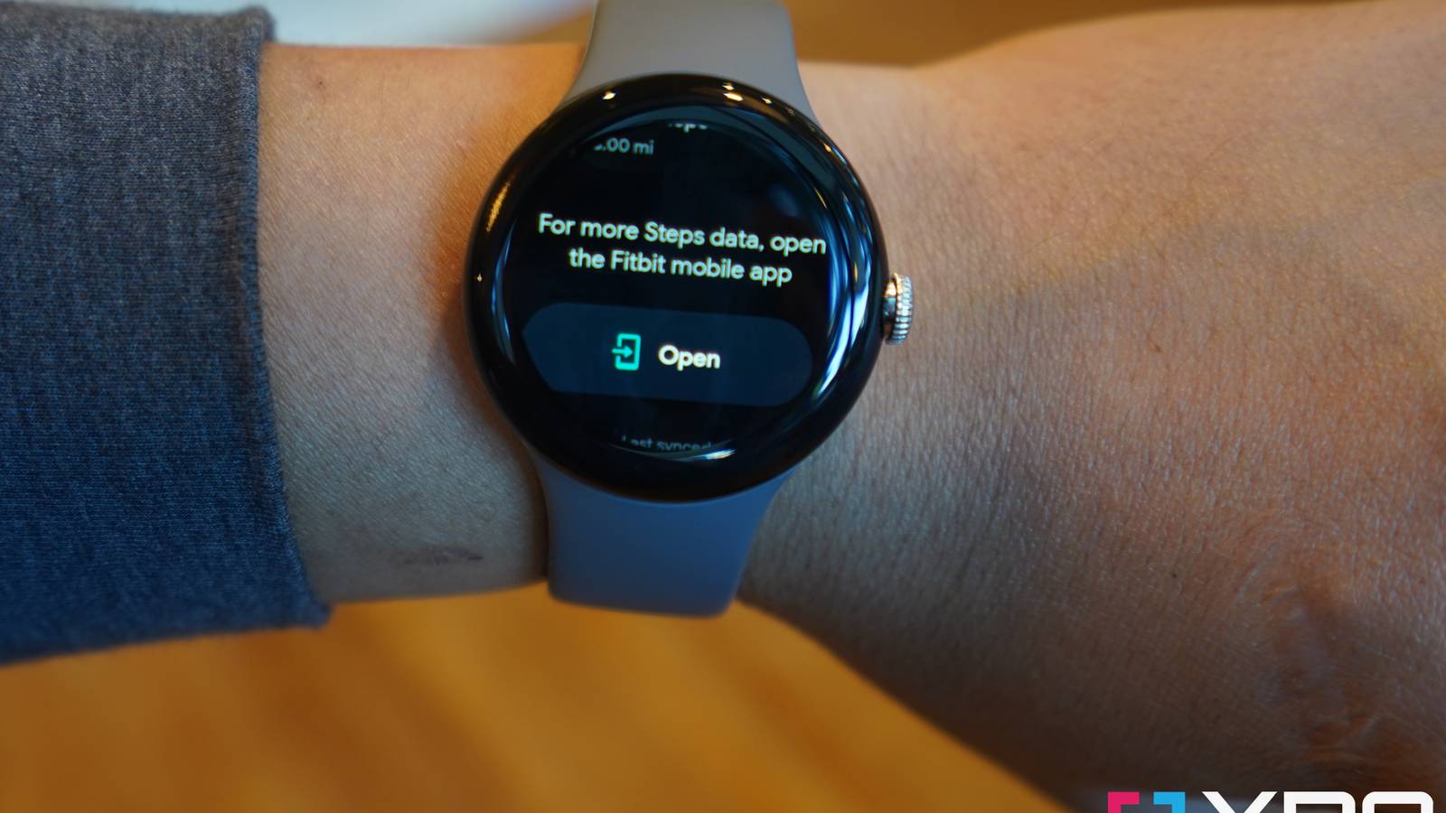 Some Pixel Watch owners are reporting backplates falling off