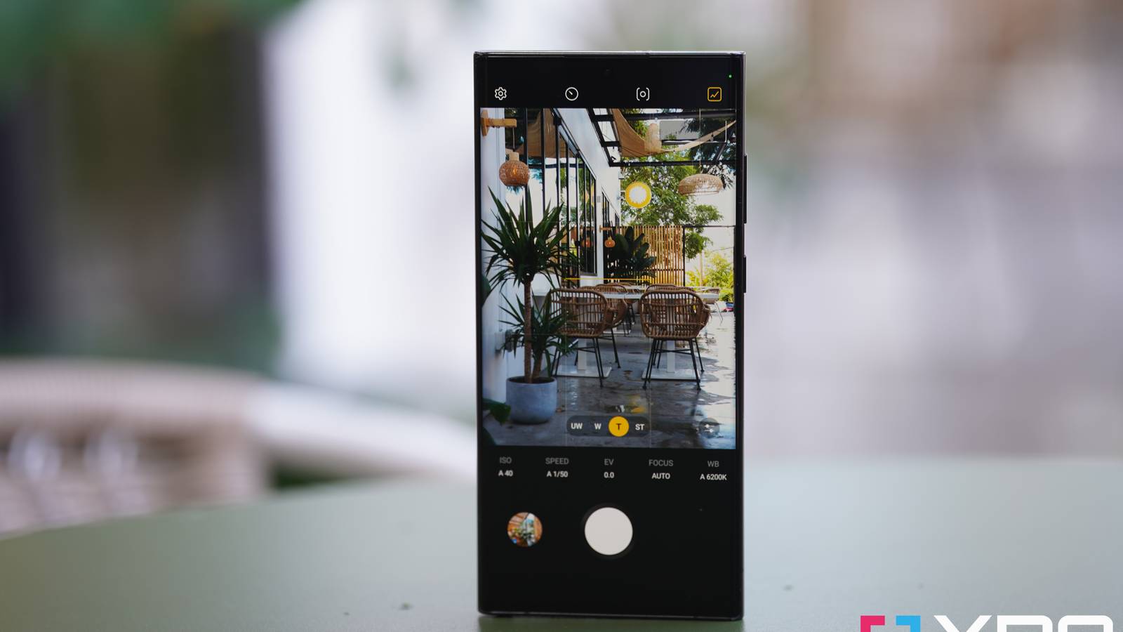 How to shoot better photos with Samsung's Expert RAW app