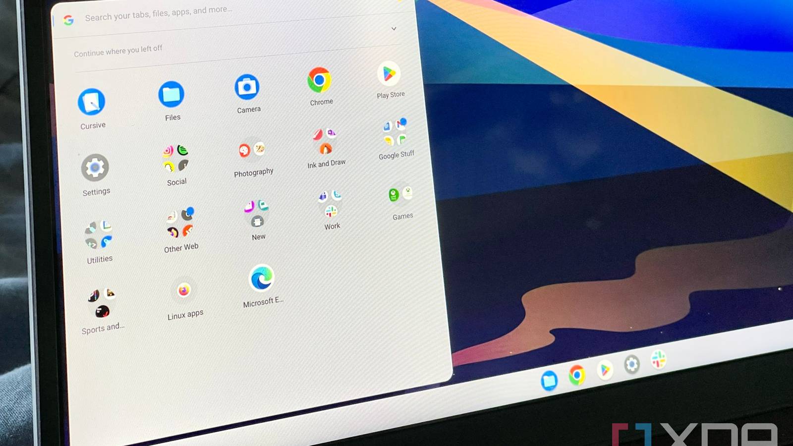How to rearrange apps on the shelf and launcher on your Chromebook