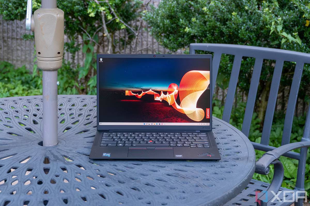 Lenovo ThinkPad X1 Nano Gen 3 vs Dell XPS 13 (2023): Battle of the ...