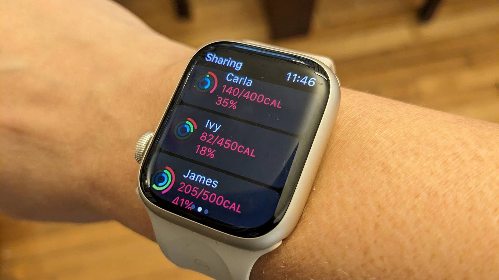 How to add and share activity with friends on Apple Watch