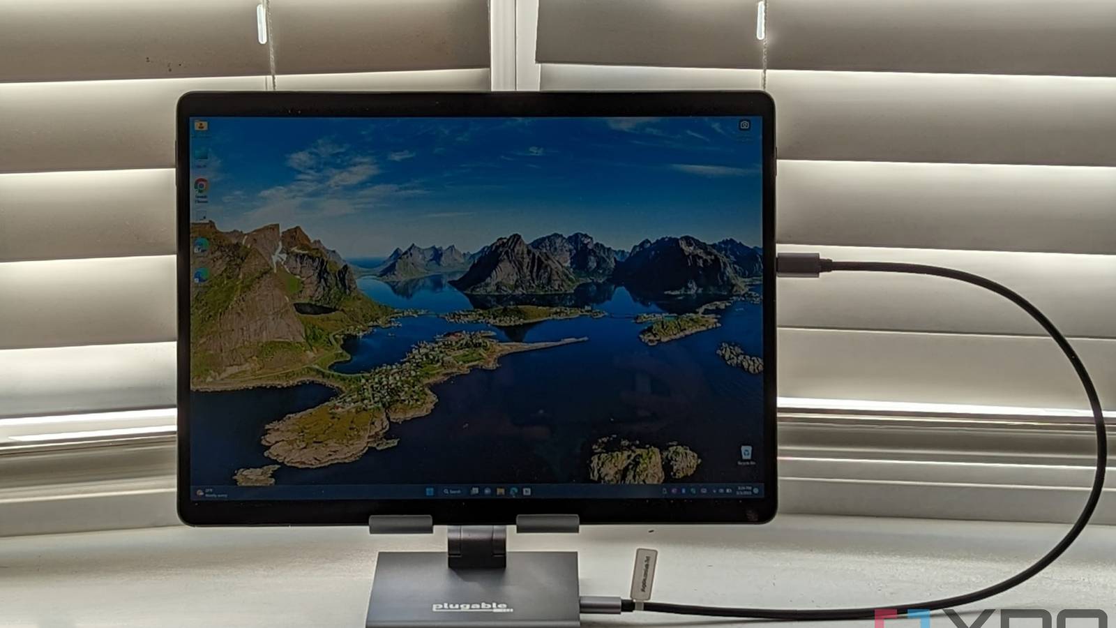 Plugable USB-C Stand Dock review: Helping make your tablet more useful