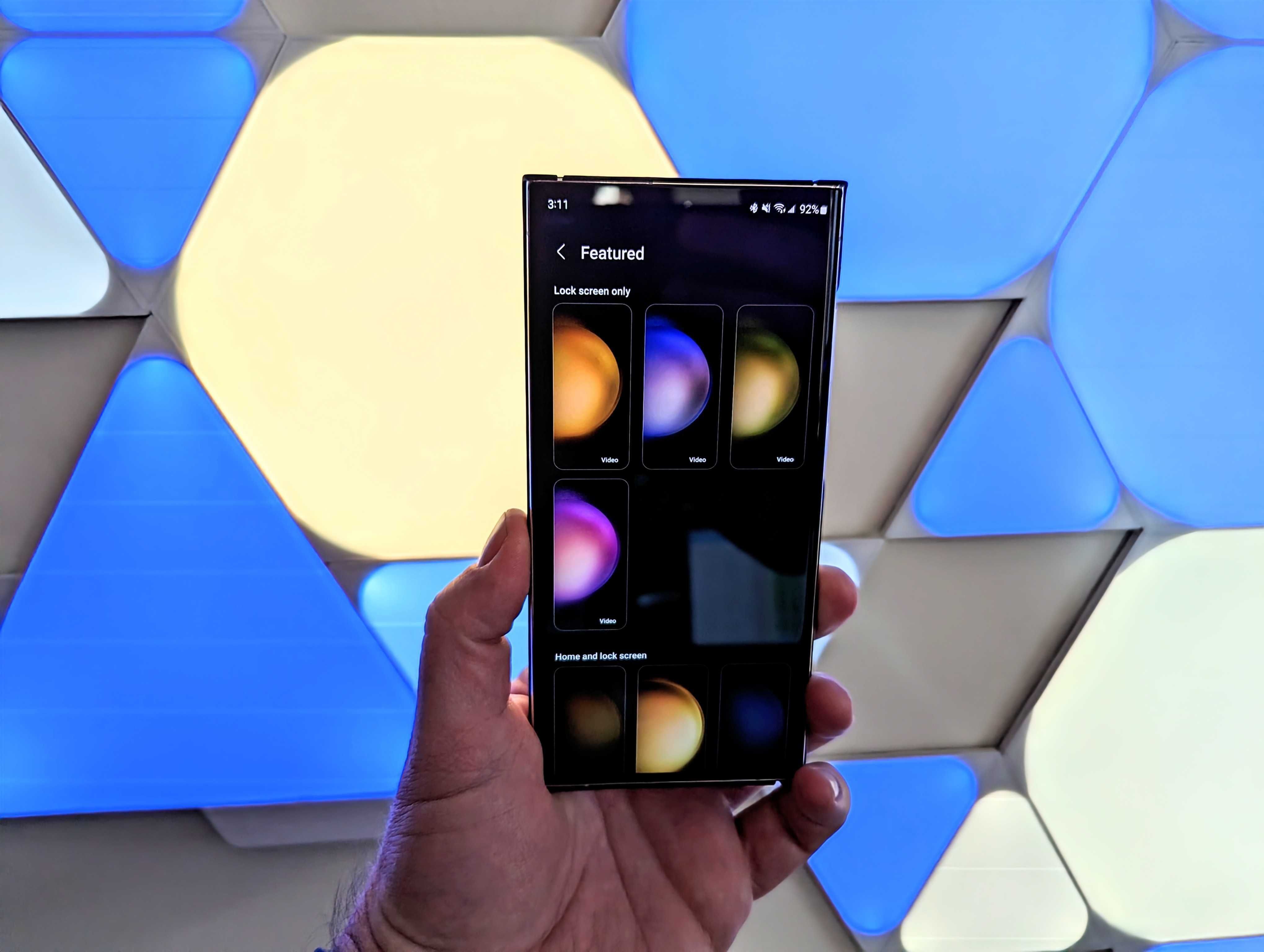 Download all of the new Samsung Galaxy S23 wallpapers