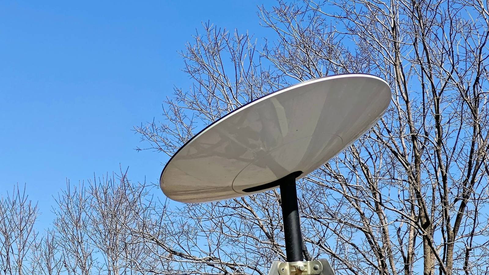 Starlink internet is going from rural savior to unreliable luxury