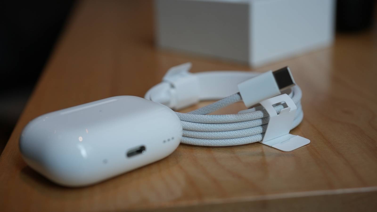 Best AirPods Pro 2 chargers and cables in 2023