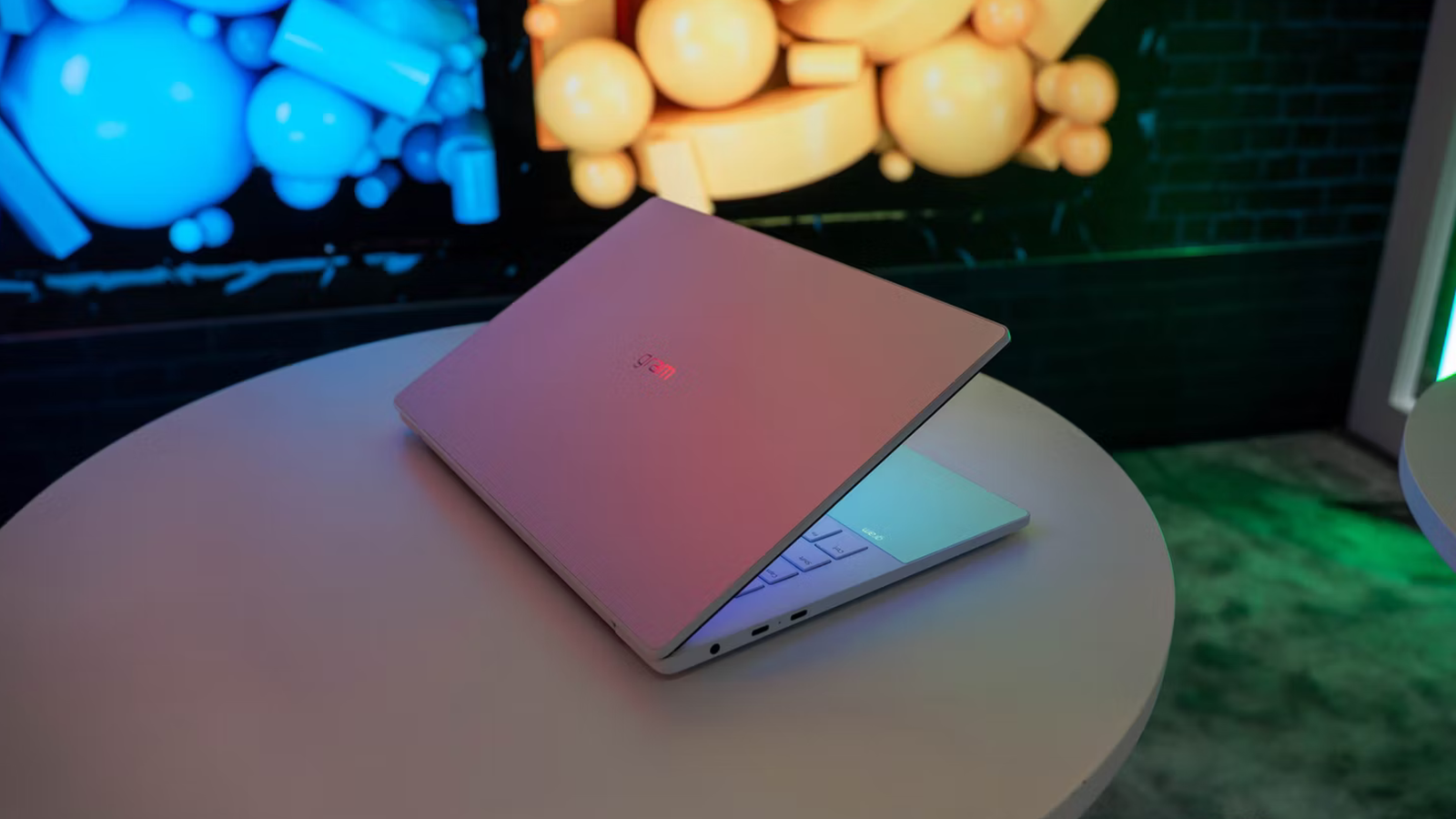 This deal takes $500 off LG's beautiful and powerful 3K OLED laptop