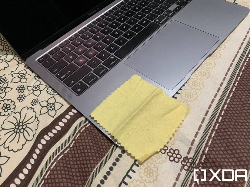 How to safely clean your MacBook