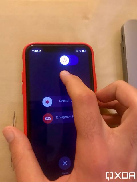 How to insert a SIM card in your iPhone