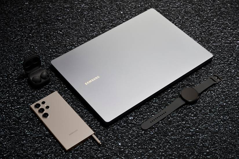 Samsung Galaxy Book 4 Pro vs. Galaxy Book 4 Ultra: What’s the difference?