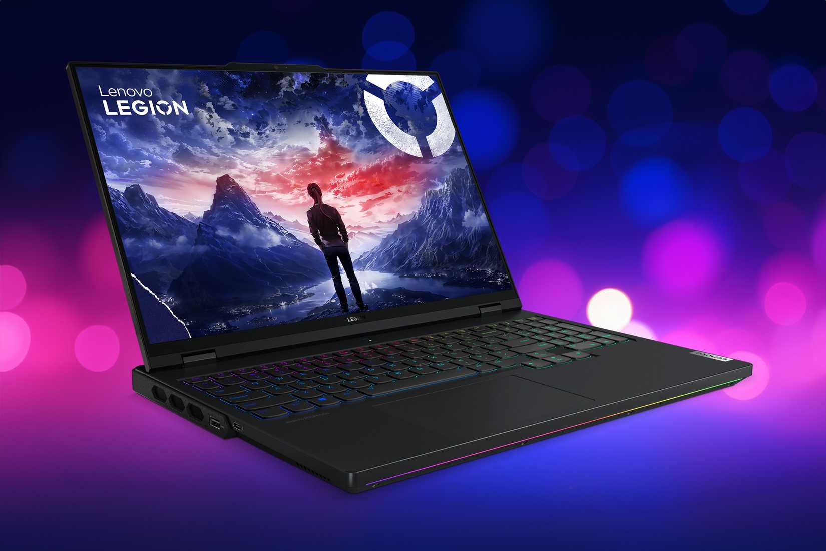 Lenovo Legion Pro 7i vs Asus ROG Strix Scar 16