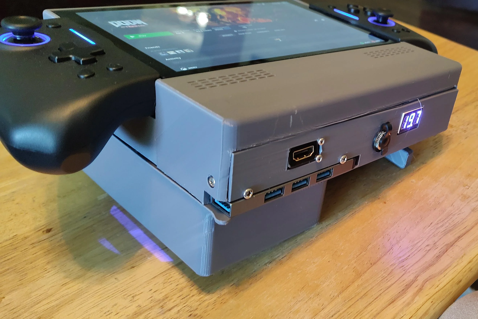 Someone built a DIY Ryzen 7 handheld, and it's an absolute powerhouse