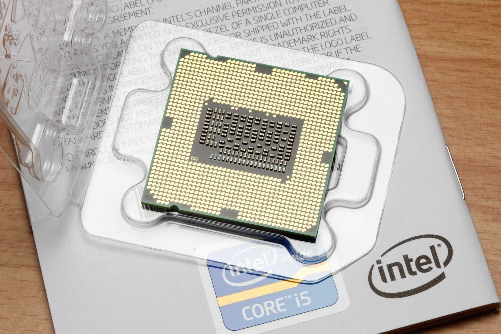 I ditched my dedicated GPU for integrated graphics and cut my power ...