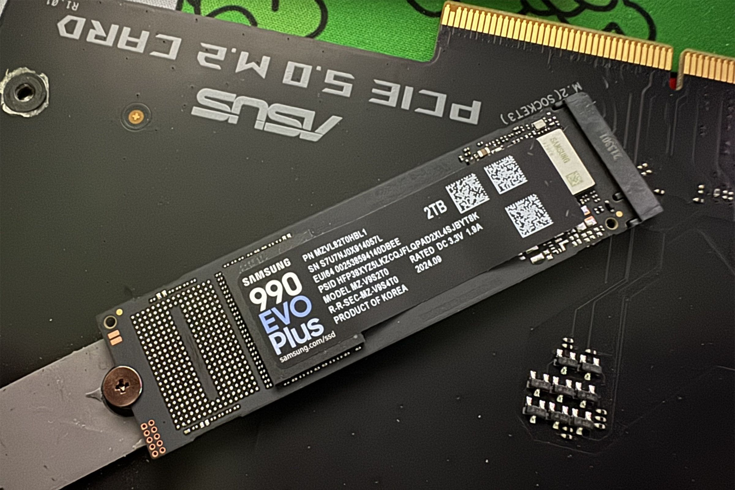 Samsung 990 Evo vs. 990 Pro