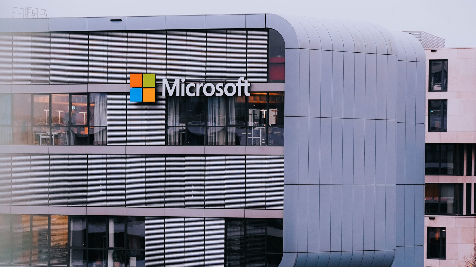 Microsoft lost a court case after claiming that reselling its licenses ...
