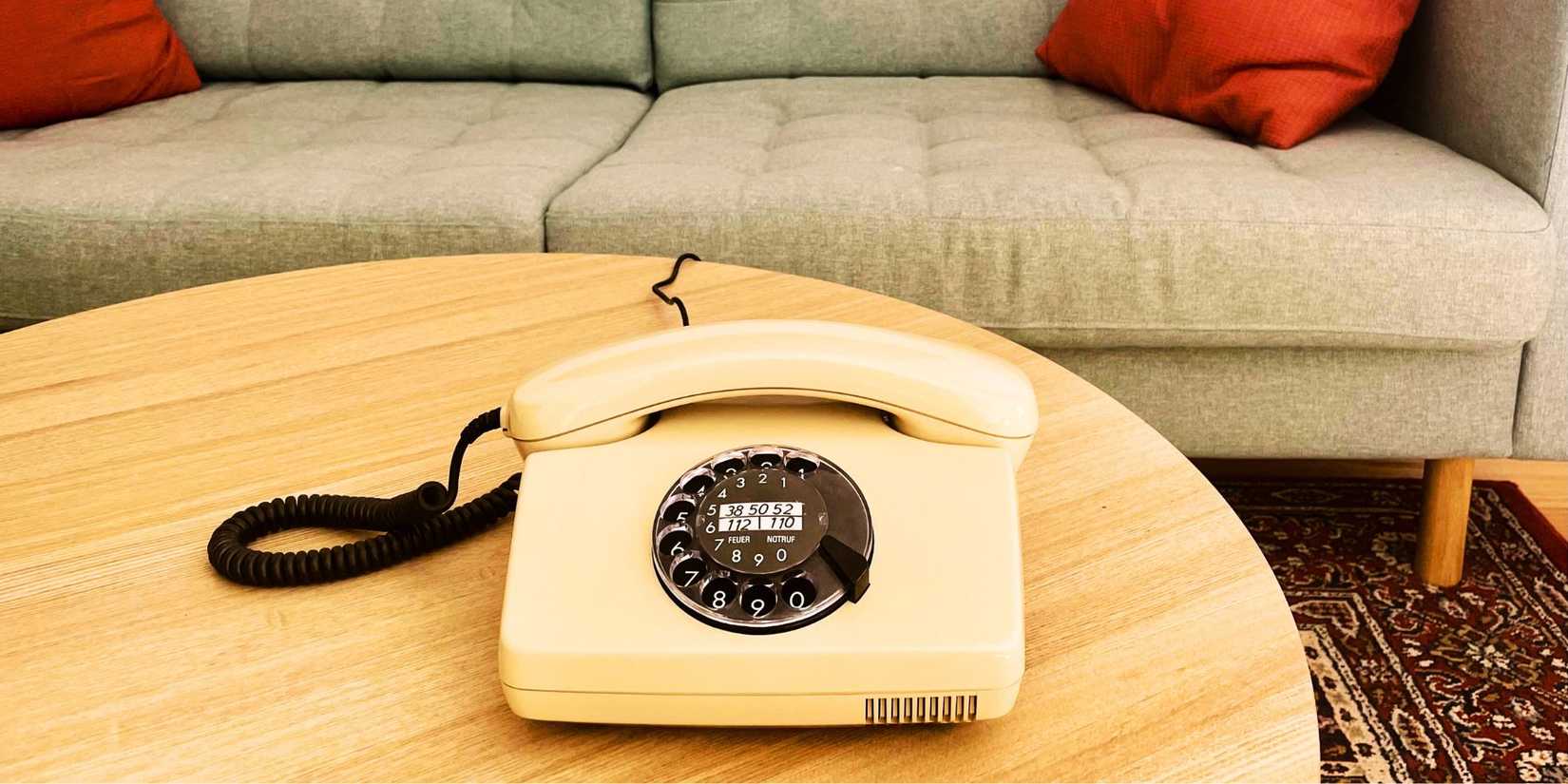 Take ChatGPT retro with a Raspberry Pi-powered rotary phone hotline