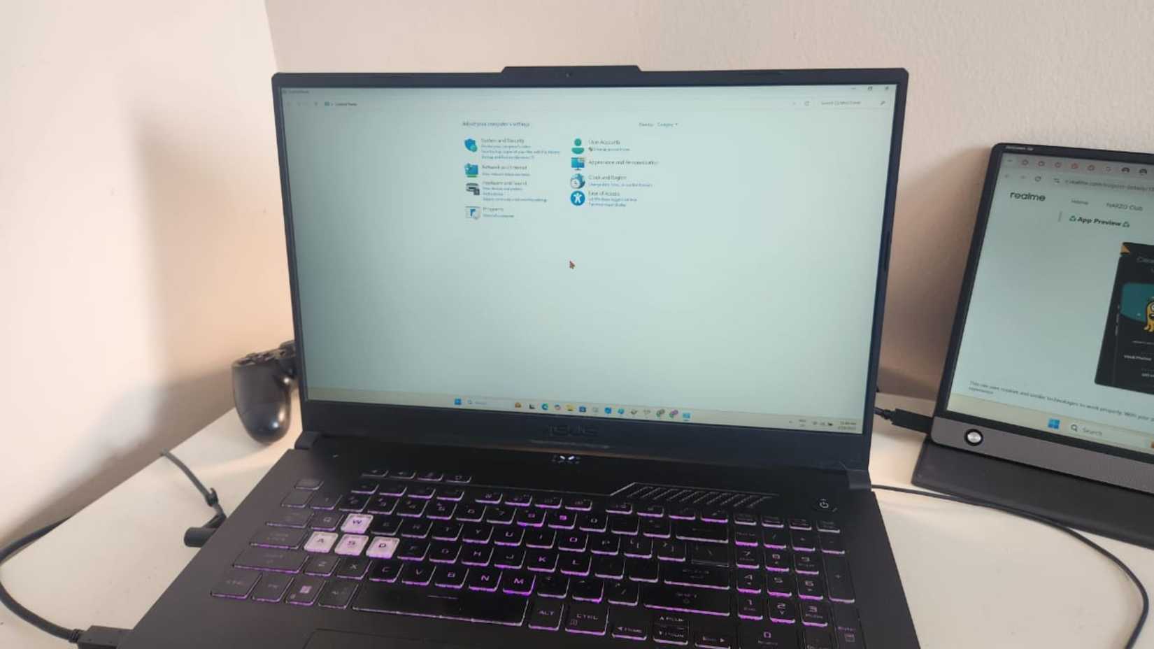 This Windows 11 Settings quirk makes me love the Control Panel even more