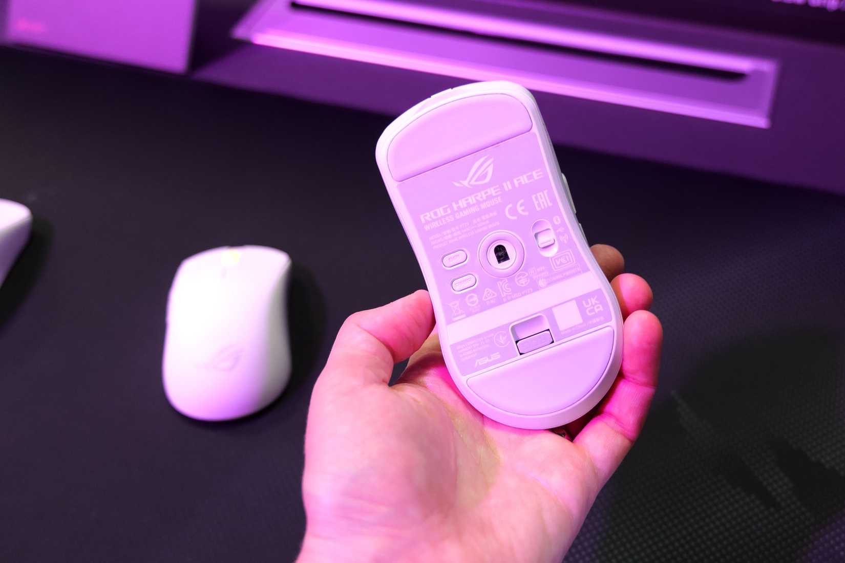 ASUS's sleek new gaming mouse weighs less than an egg