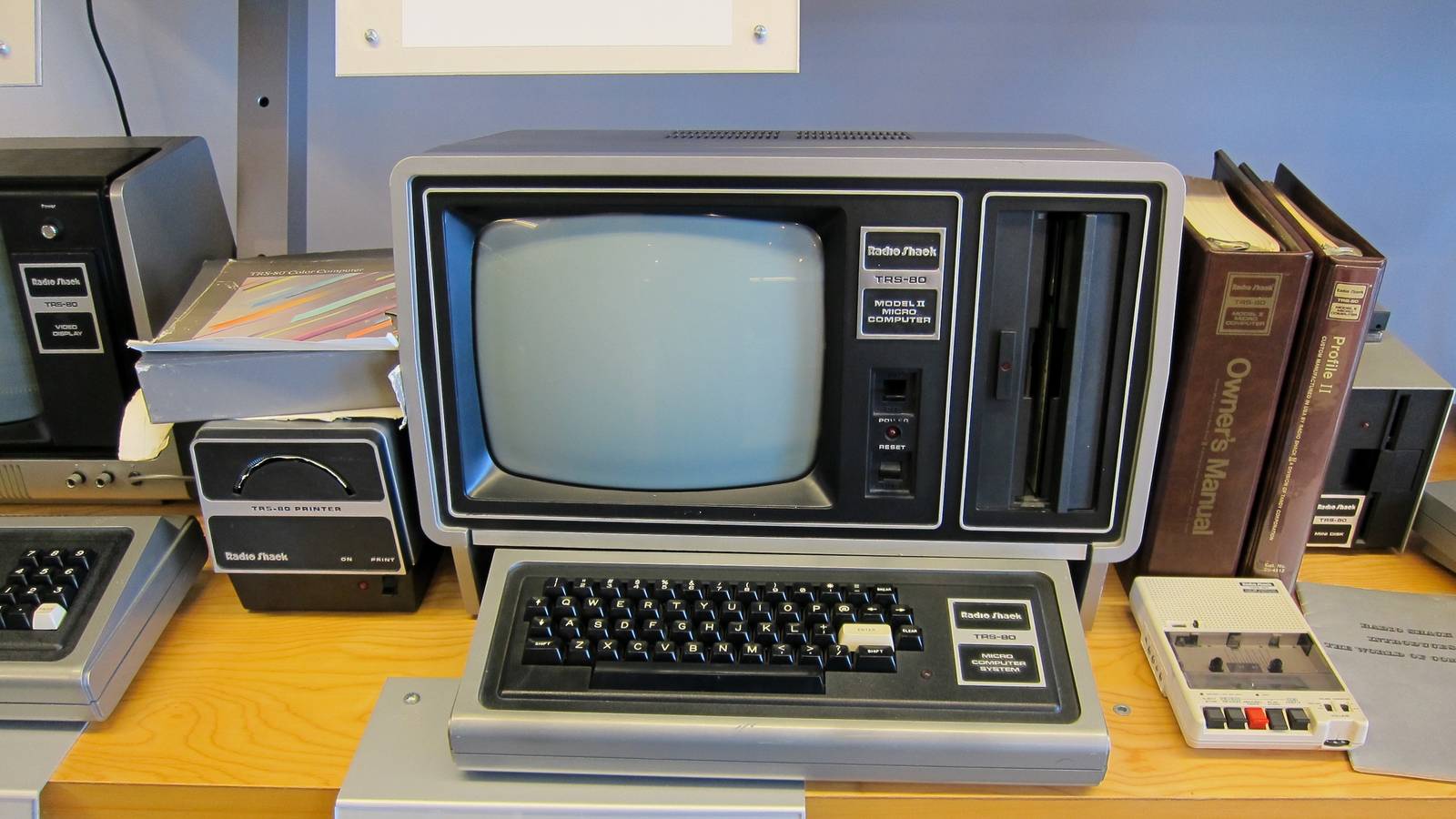 7 old-school technologies today’s whippersnappers would never recognize