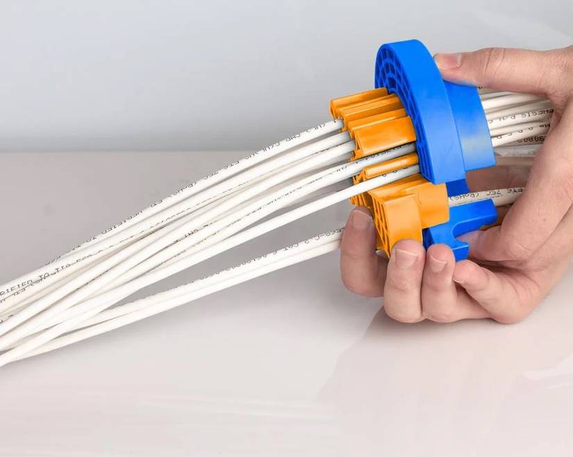 3D print your own cable combs and it will change your cable management ...