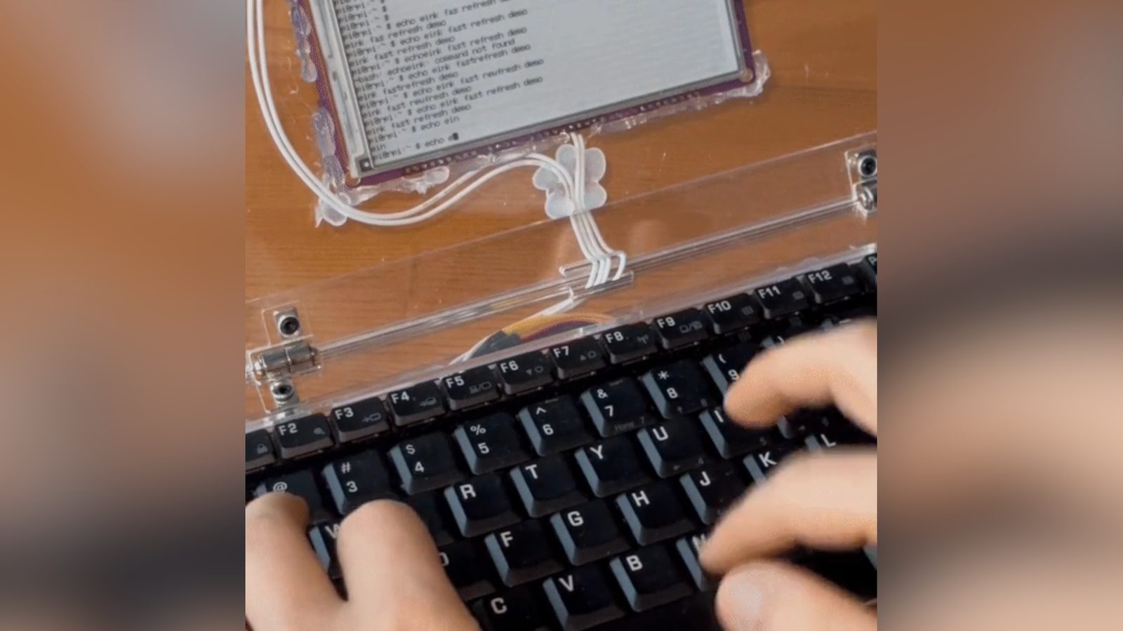 Someone made this gorgeous e-ink terminal with a fast refresh rate