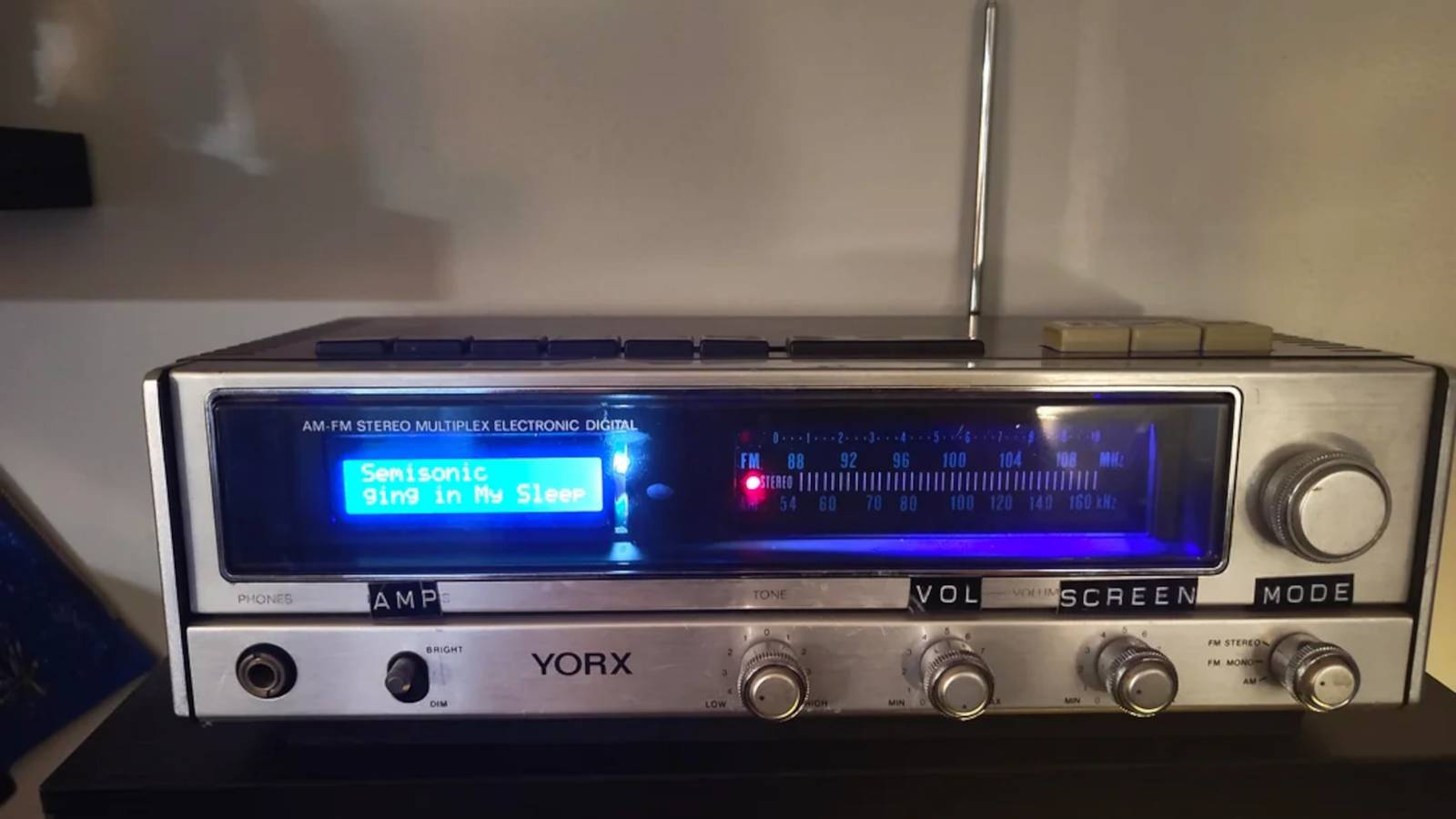 Someone converted a vintage radio into a Plex server using a Raspberry Pi