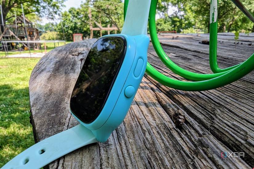 Gizmo Watch 3 kids smartwatch review: Basic and secure, with a touch of fun