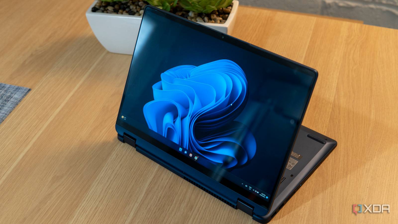 Lenovo IdeaPad Flex 5i (2023) review: An affordable everyday convertible