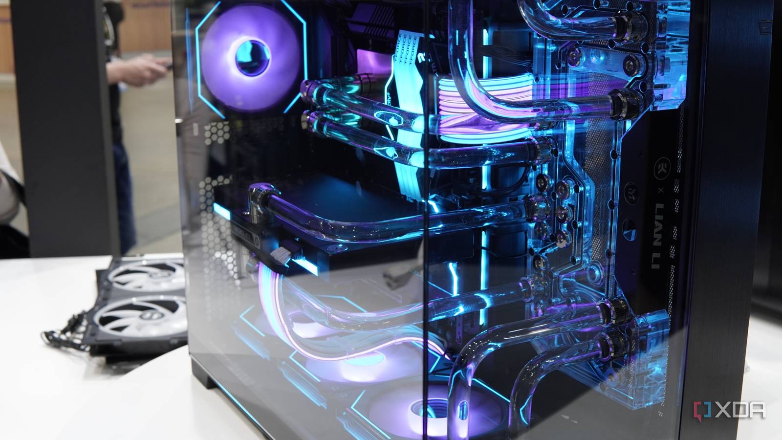 3 PC case trends you should ignore going forward