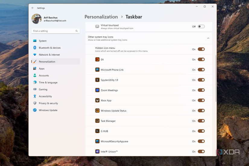 How to show hidden icons in Windows 11