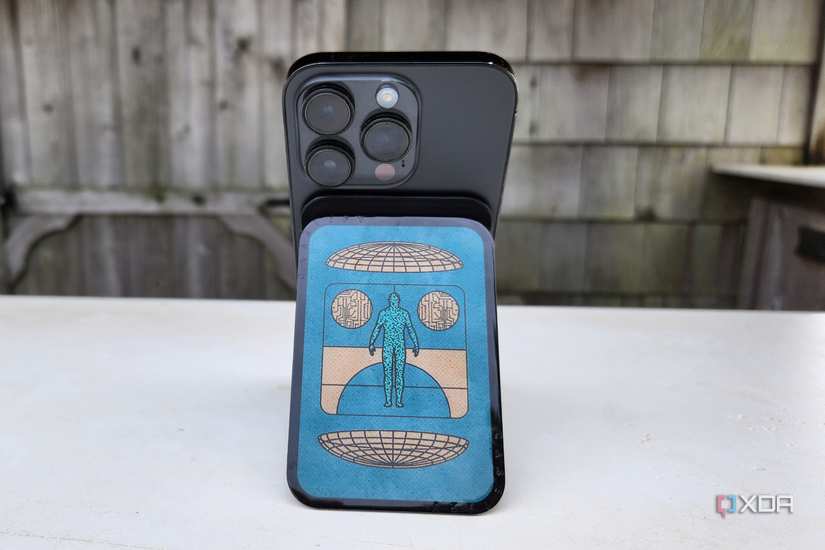 Casetify Snappy Cardholder Stand review: Is it a stand or a wallet case?