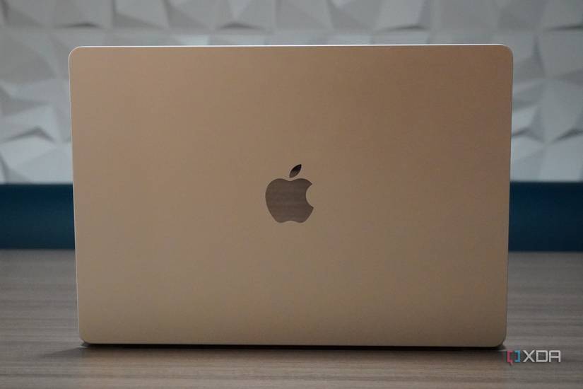 MacBook Air (M2, 15-inch) review: A big-screen Apple laptop for the masses