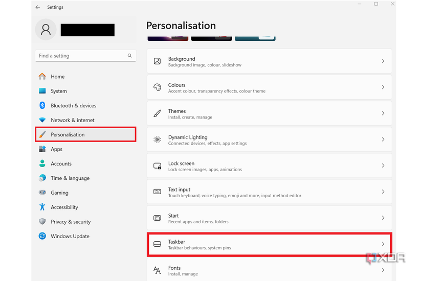 How to move the taskbar in Windows 11