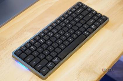 Logitech MX Mechanical Mini review: A compact, clicky keyboard for ...