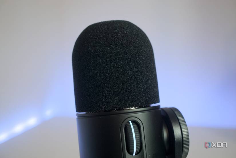 Logitech Yeti GX review: An impressive, compact streaming mic
